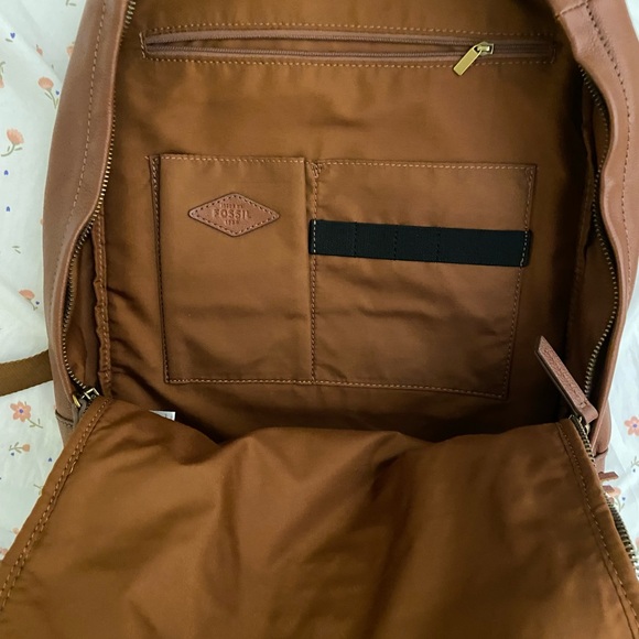 Fossil | Bags | Fossil Medium Brown Sherri Backpack | Poshmark